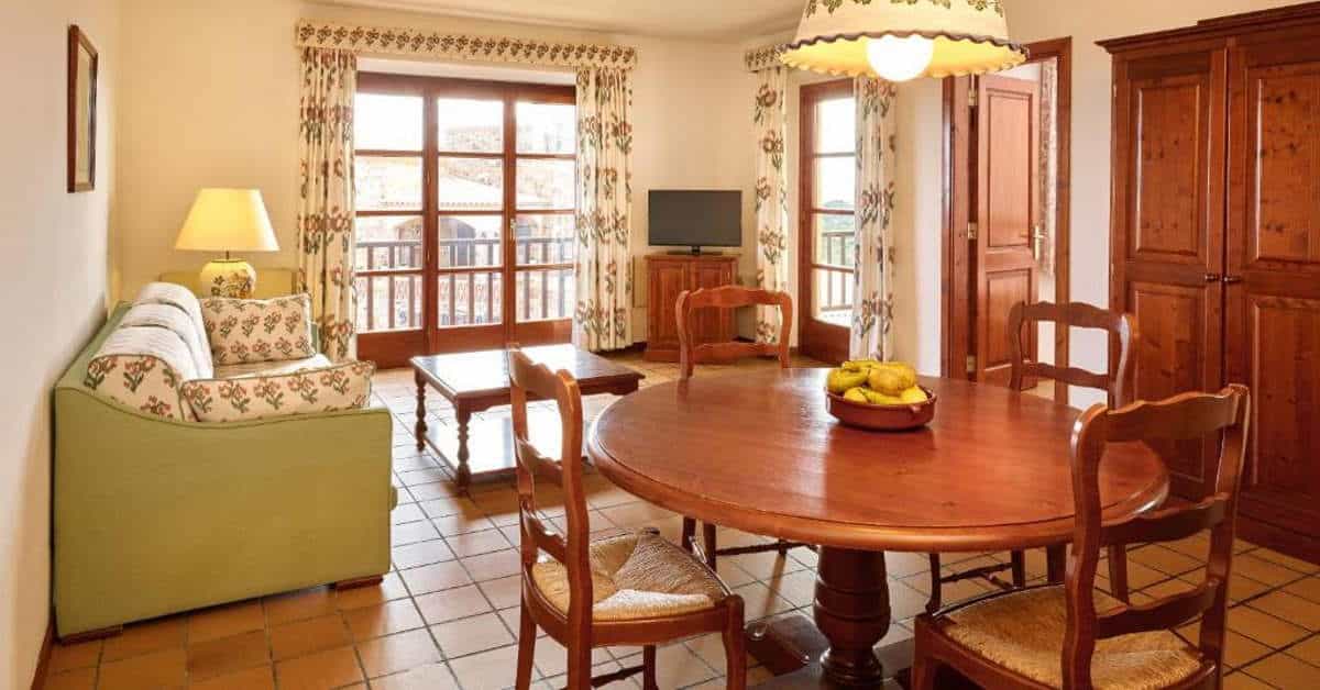 מלון דירות הפימאג [תמונות + סרטונים + הזמנה מהירה] | פשוט ספרד